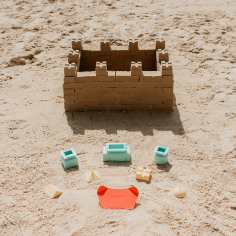 Sand Castle Builders Kit | Sand Pal